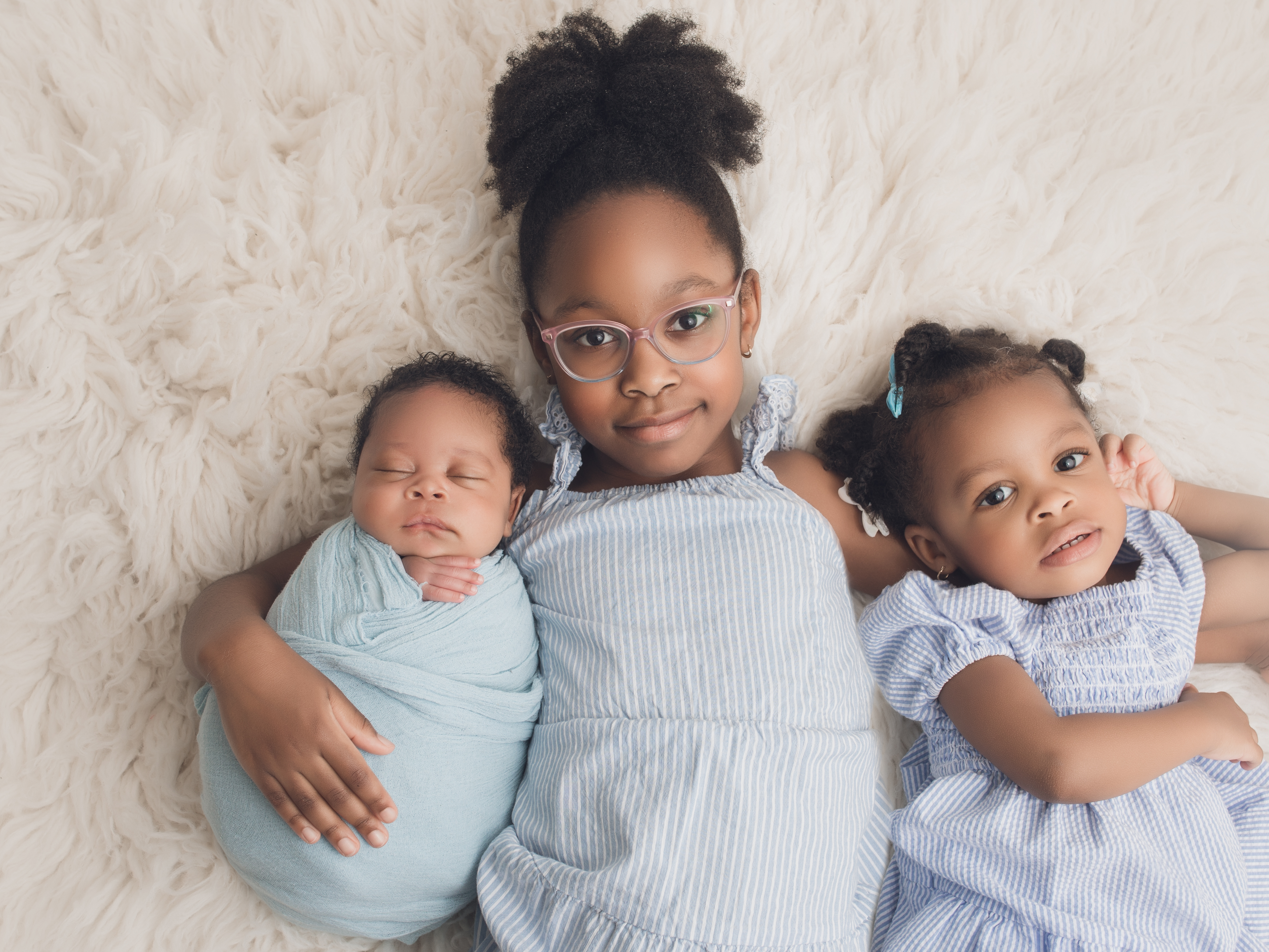 Family & Sibling Photography - Lil' One Photography